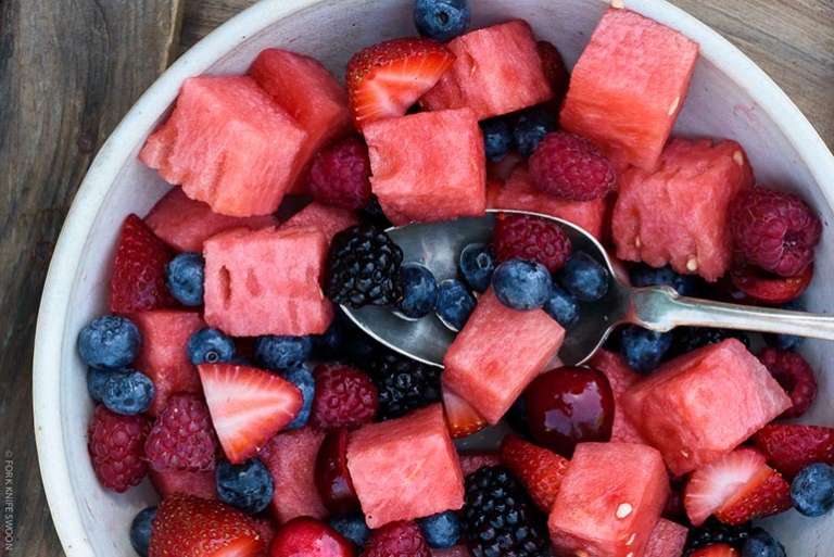10 Easy Meals to Eat with One Hand While Holding the Baby