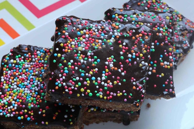 11 Easy Weet-Bix Recipes From Cookies to Bliss Balls | Mum Central