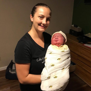Mum Gives Birth to 6.6 Kg Baby Naturally and With No Tearing