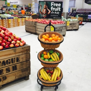 100 MILLION Pieces of Fruit in 5 Years. Why Woolies is Still the King ...