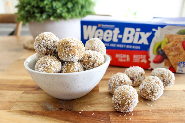 Weet-Bix Recipe: Easy No-Bake Peanut Butter Oat Balls